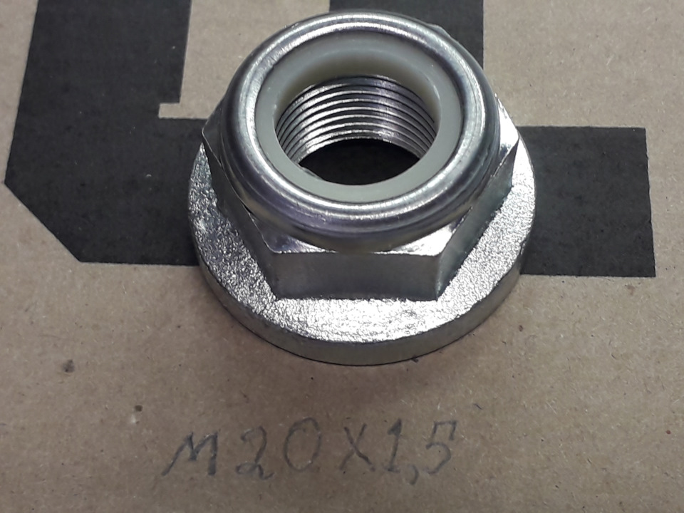 Гайки и болты. NISSAN. (Размеры…) — Nissan Note (1G), 1,4 л, 2006 года ...