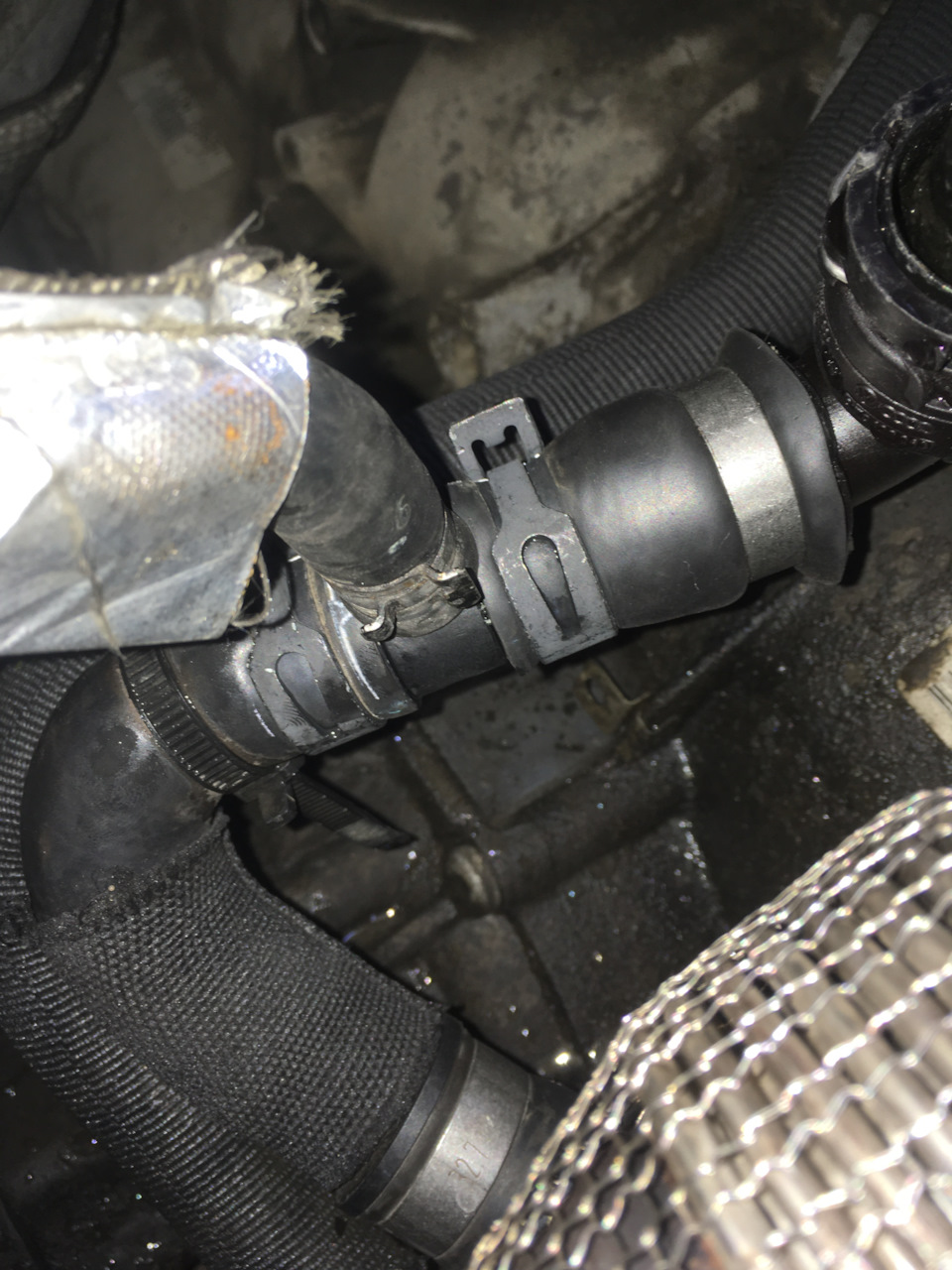 Опять шланг 4F0 819 334 D — Audi Allroad (C6), 3 л, 2007 года | своими ...