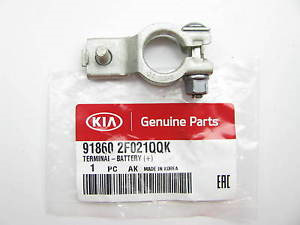 Плюсовая клемма аккумулятора — Hyundai Santa Fe (2G), 2,7 л, 2007 года ...