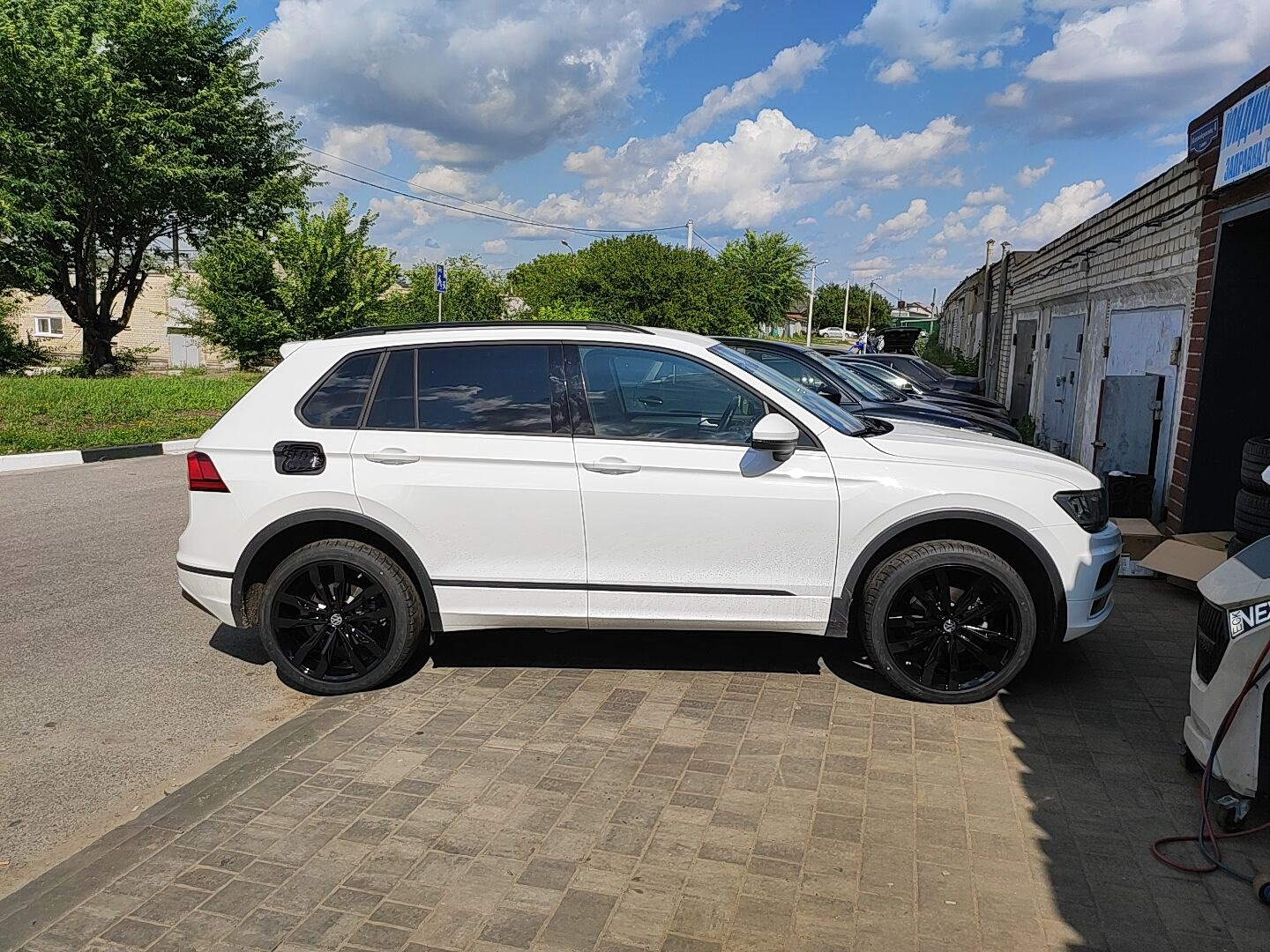 Диски R20 Suzuka Black — Volkswagen Tiguan (2G), 1,4 л, 2020 года | колёсные диски | DRIVE2