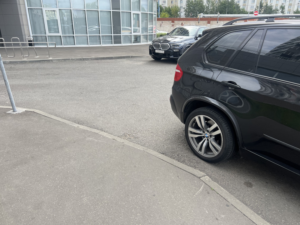 Подкрылки диски — BMW X5 (E70), 4,8 л, 2009 года | тюнинг | DRIVE2
