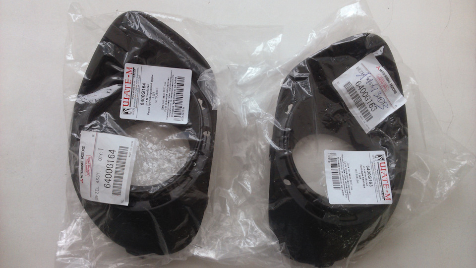 хром окантовка птф — Mitsubishi Outlander (3G), 2,4 л, 2013 года ...