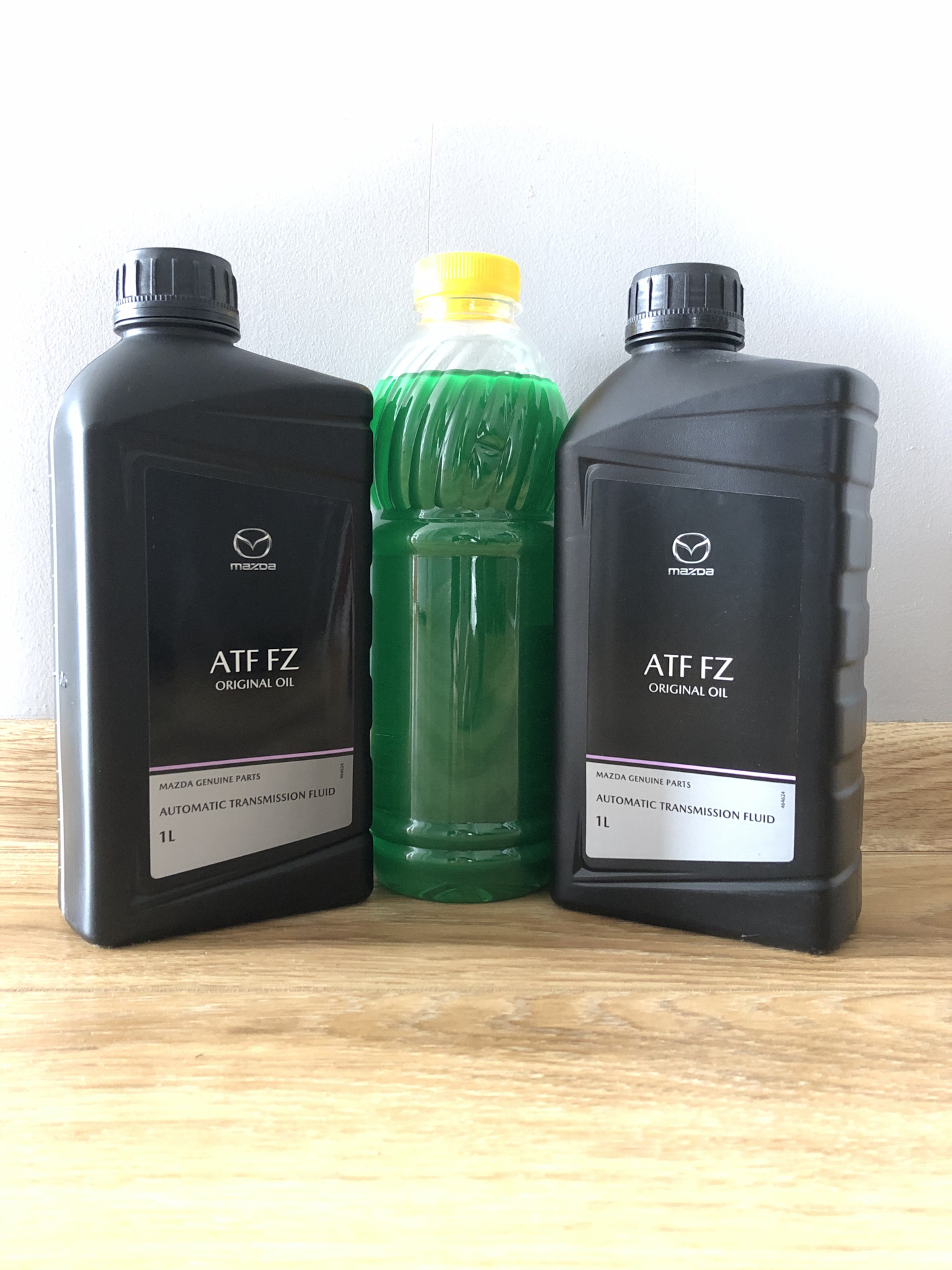 Замена коренного сальника и всех остальных по ходу работы на Мазда GJ 2 ...