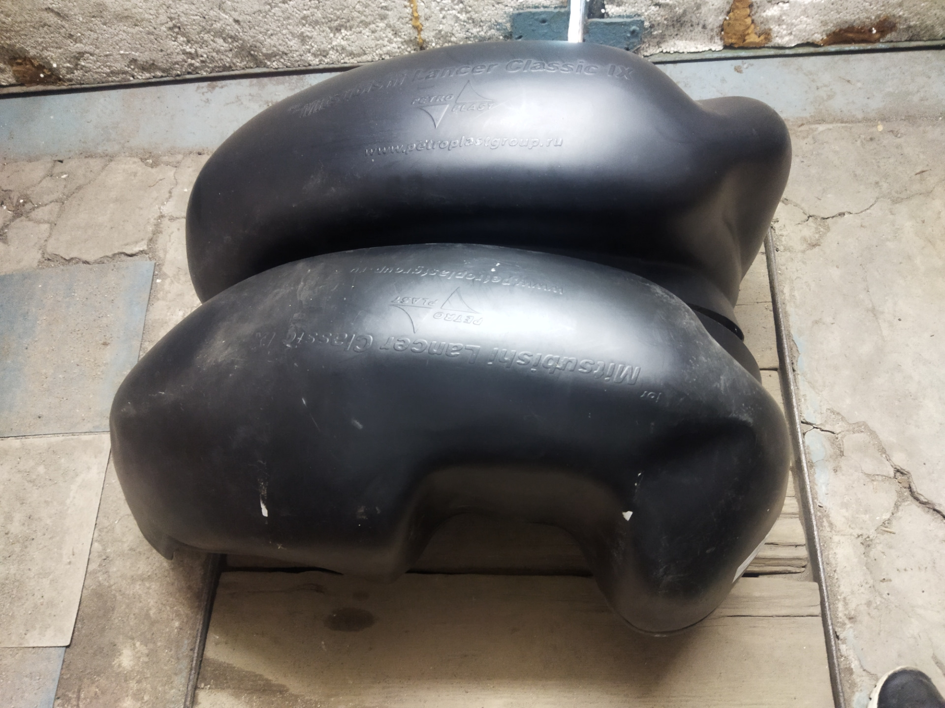 Задние подкрылки Petroplast — Mitsubishi Lancer IX, 1,6 л, 2004 года ...