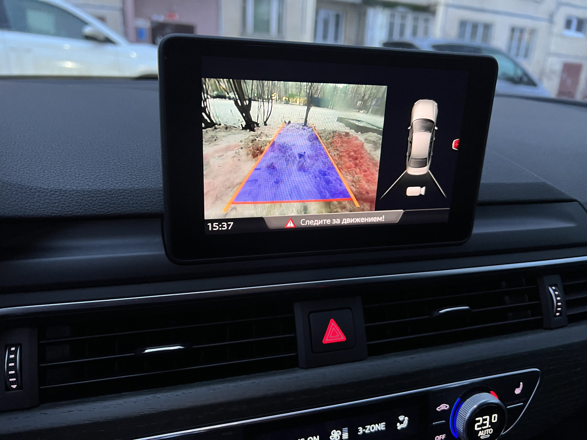 7. Передний парковочный ассистент на Audi A4 B9 — Audi A4 (B9), 1,4 л ...