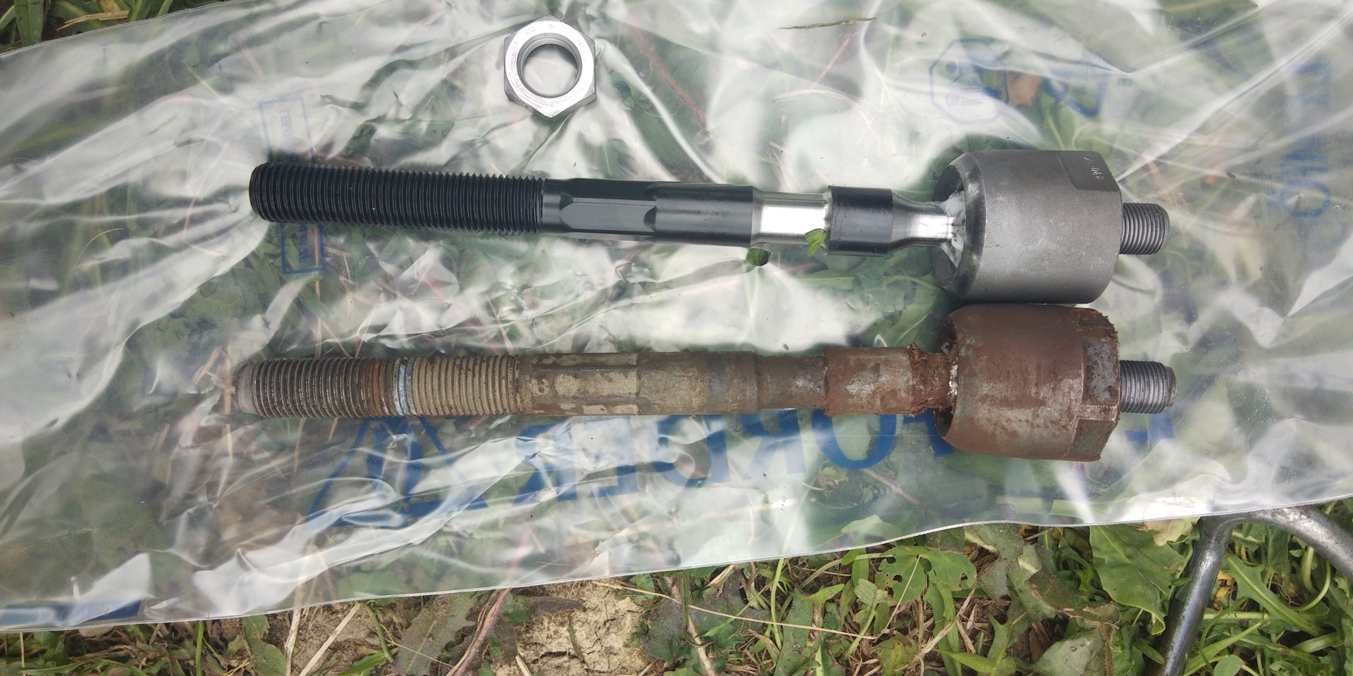 Рулевая тяга 2 — Renault Logan (1G), 1,4 л, 2011 года | своими руками ...