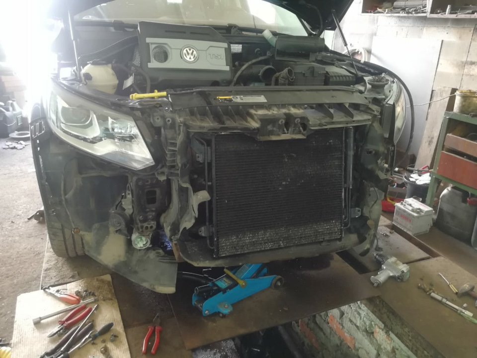 Чистка радиаторов — Volkswagen Tiguan (1G), 2 л, 2013 года | плановое ...