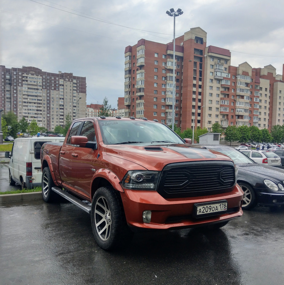 задний правый фонарь (временно) — Skoda Rapid (1G), 1,6 л., 2015 года ...