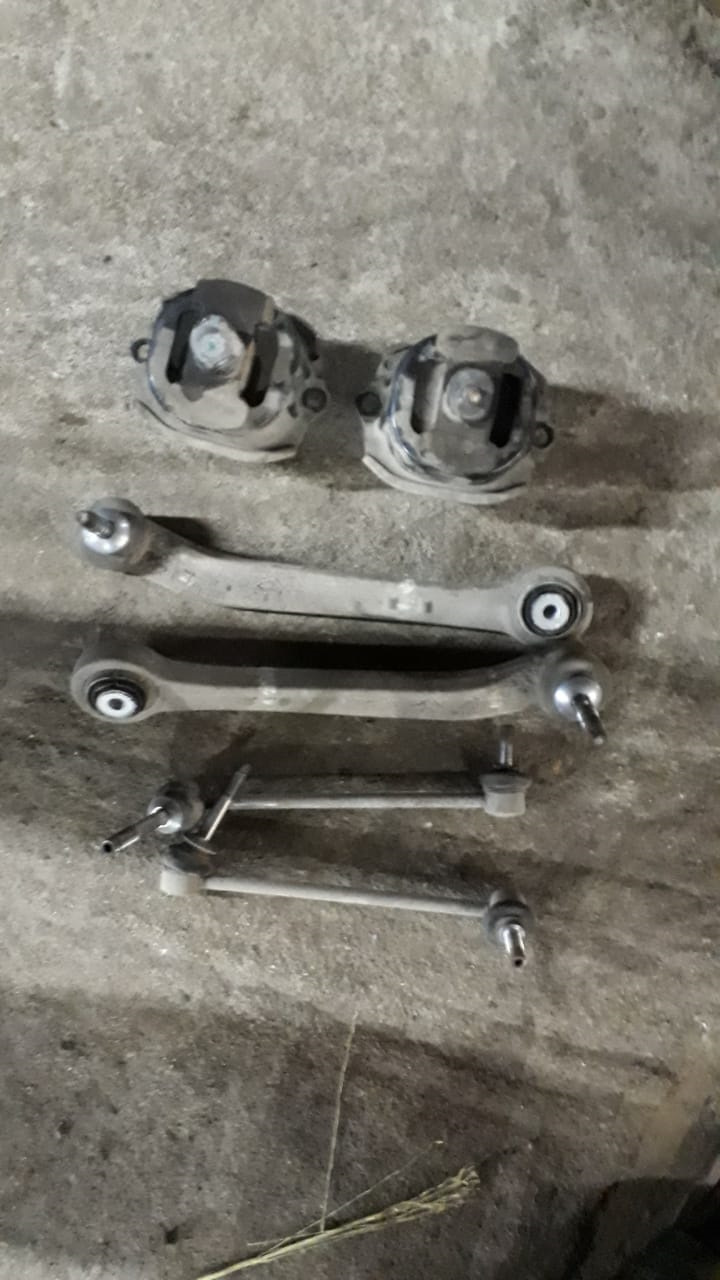 Год владения: ТО 92ткм, подушки двигателя, рычаги и кости… — BMW X6 ...