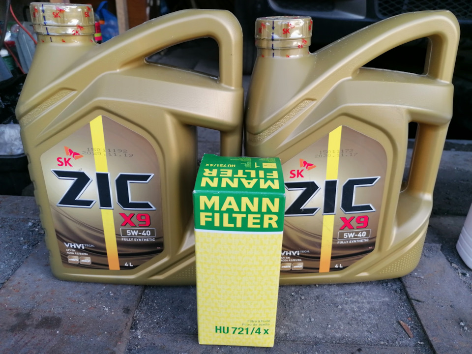 Замена масла раздаточной коробки — BMW X5 (E70), 3 л, 2007 года ...