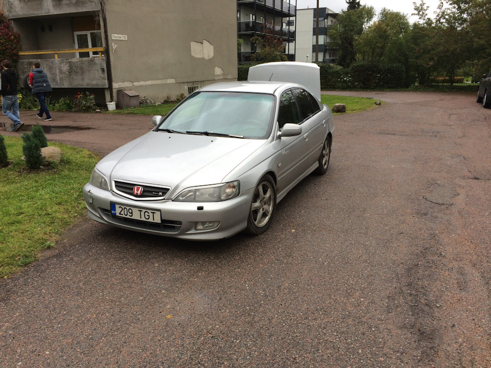 Снял реснички с фар — Honda Accord Type R (CH1), 2,2 л, 2001 года ...