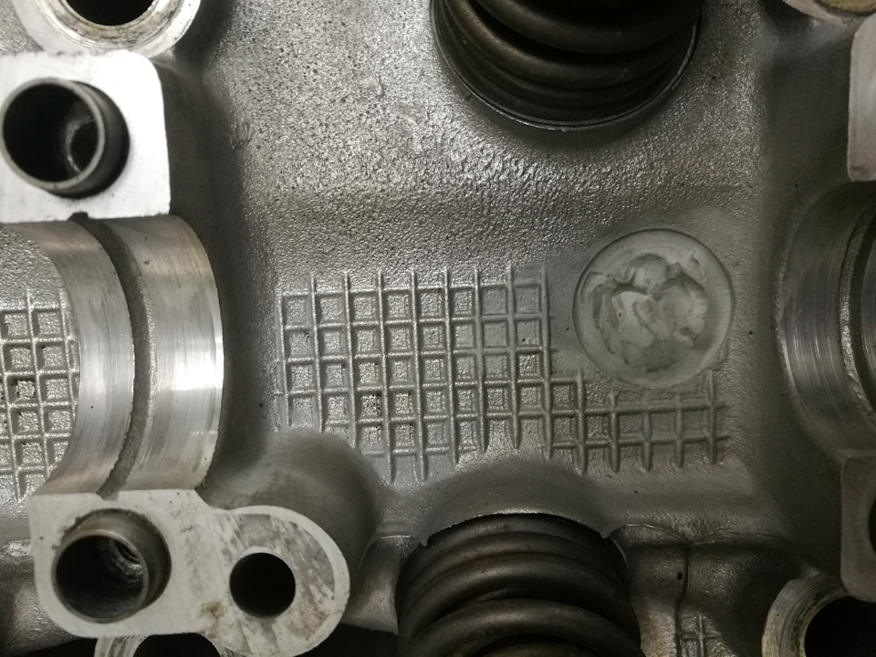 Пробило прокладку ГБЦ — Mazda Bongo III, 1,8 л, 1997 года | поломка ...