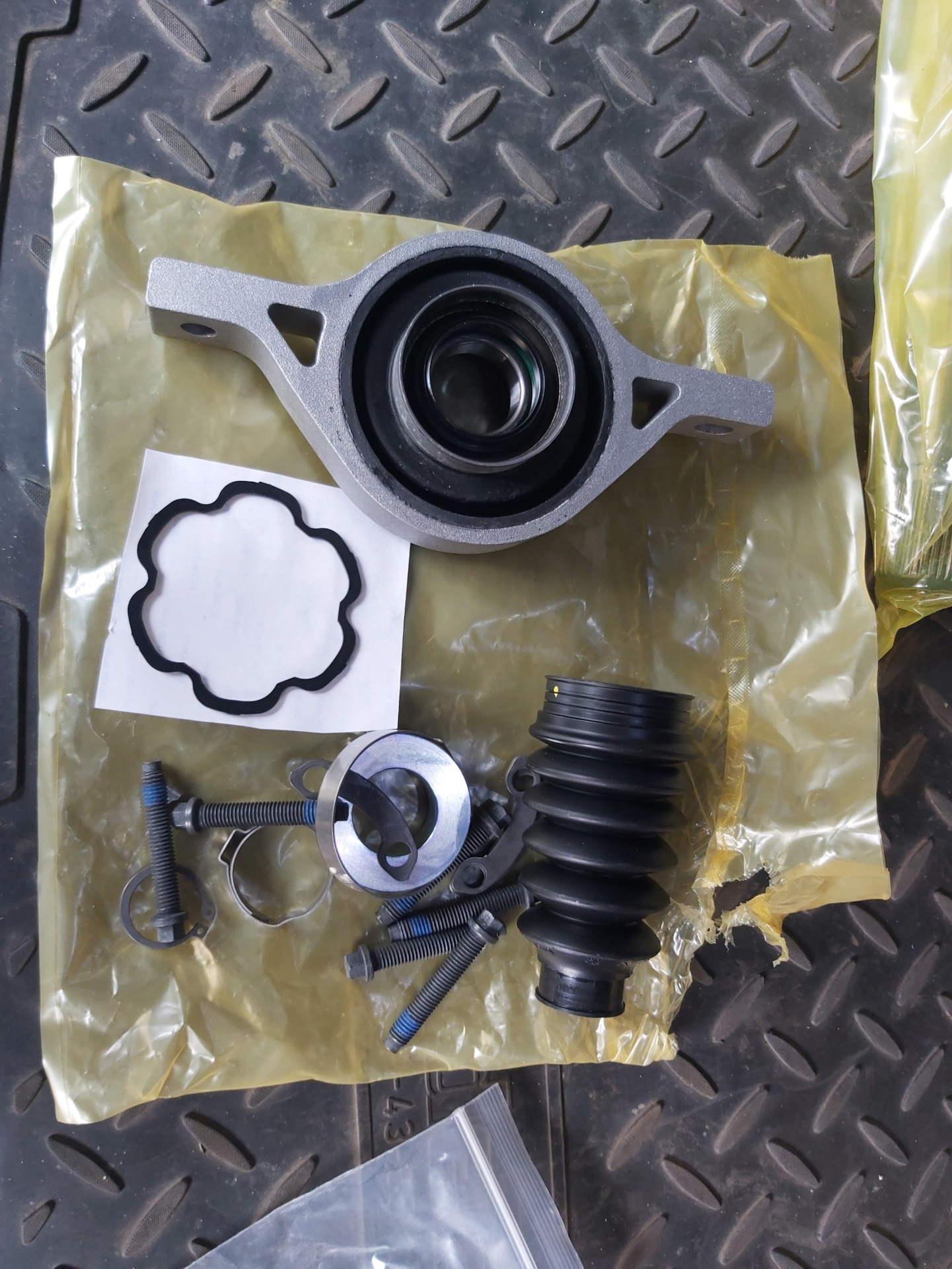 151. Весеннее ТО. Часть 3. Подшипники — подвесной кардана и ...