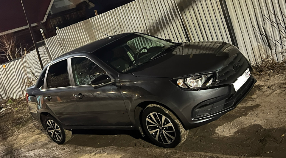 Уплотнитель лобового стекла Автоваз — Lada Гранта (2G) FL, 1,6 л, 2024 года | другое | DRIVE2