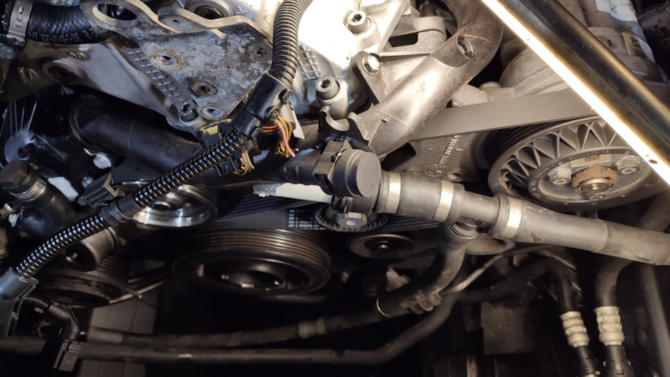 Замена цепей на 535 D — BMW 5 series (E60), 3,5 л, 2010 года | запчасти ...