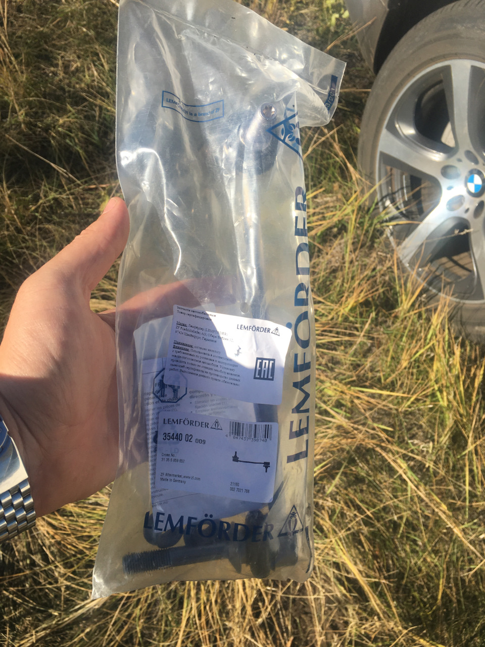 Замена стоек стабилизатора — BMW X5 (E70), 3 л, 2011 года | своими ...