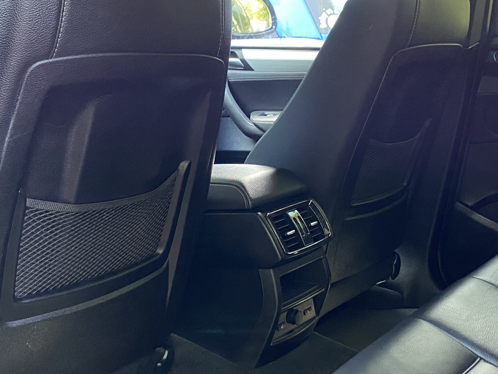 S493A-пакет дополнительных мест хранения — BMW X3 (F25), 2 л, 2013 года ...