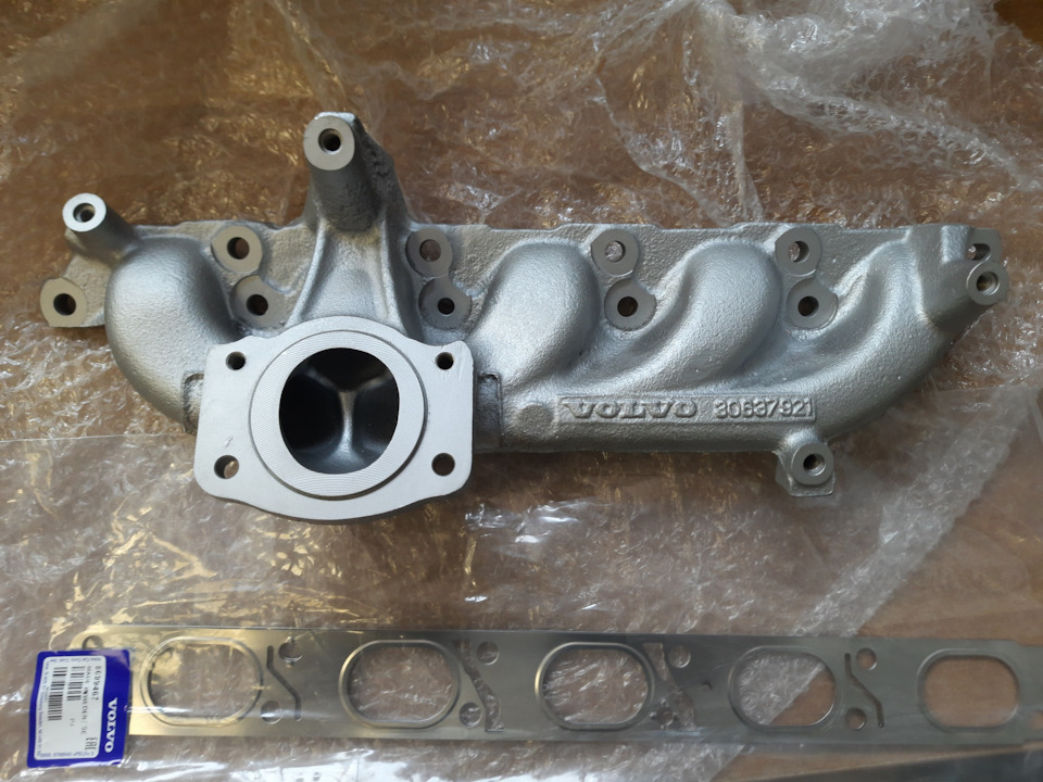 Выпускной коллектор и еще по немногу — Volvo XC70 II, 2,5 л, 2006 года ...