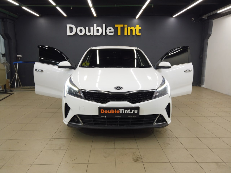 Киа Рио на услугу автоматической тонировки — DoubleTint на DRIVE2