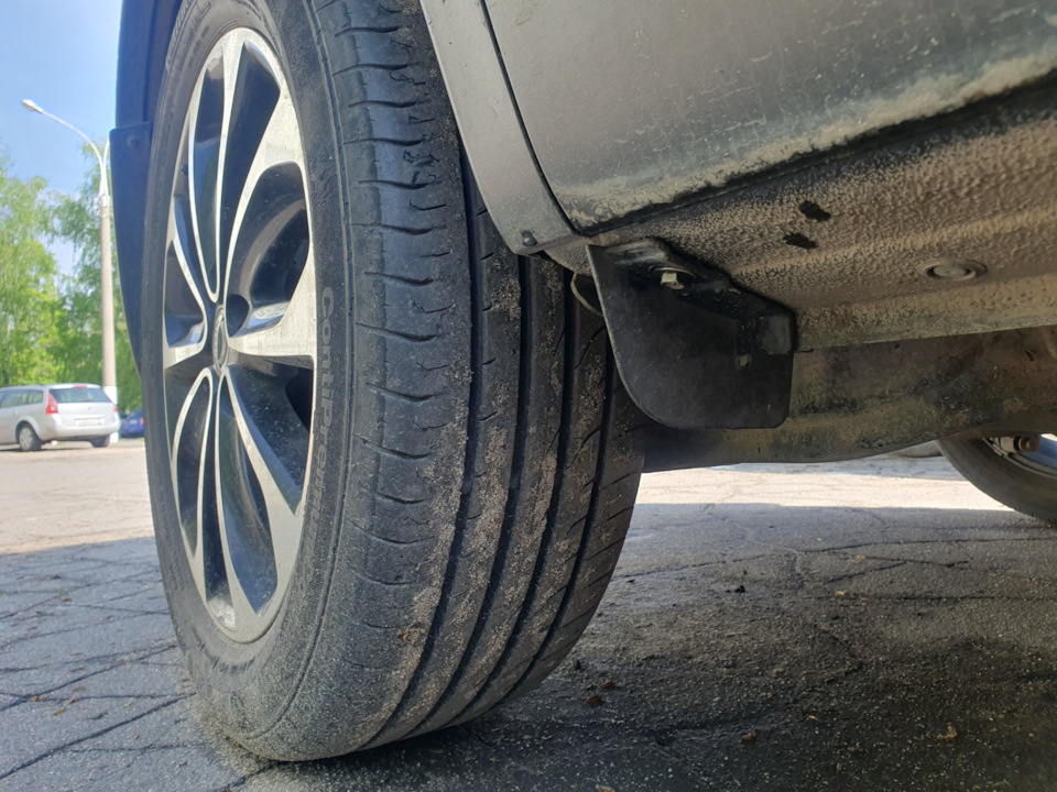 Передние задние брызговики / долой чехлы — Nissan Qashqai (1G), 1,6 л ...