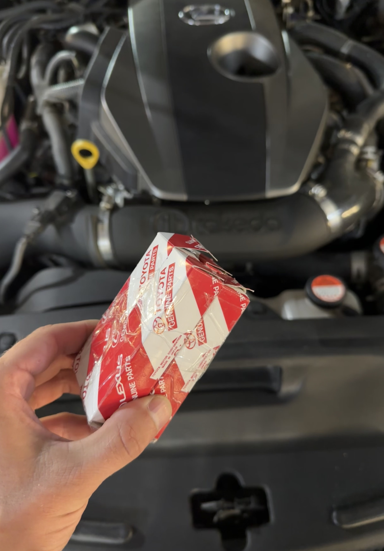 12.Замена свечей зажигания — Lexus IS III, 2 л, 2015 года | расходники ...