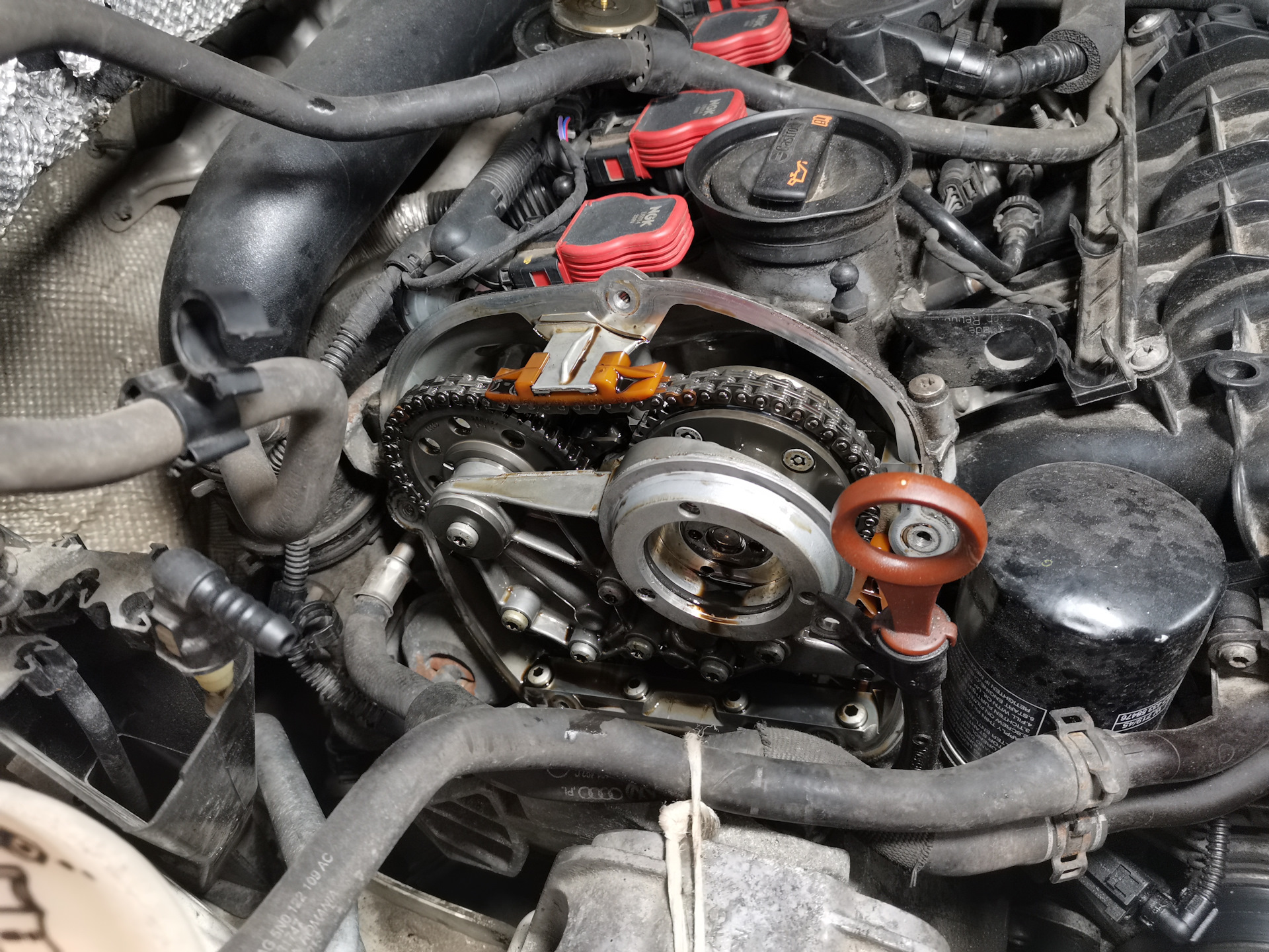 Замена верхней крышки ГРМ — Volkswagen Tiguan (1G), 2 л, 2012 года ...