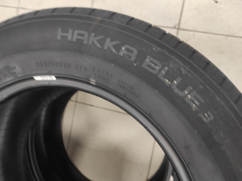 Шины летние Nokian 215/60 R16, литые диски VAG 6,5Jx16 ET41 5x112. | 67 ...