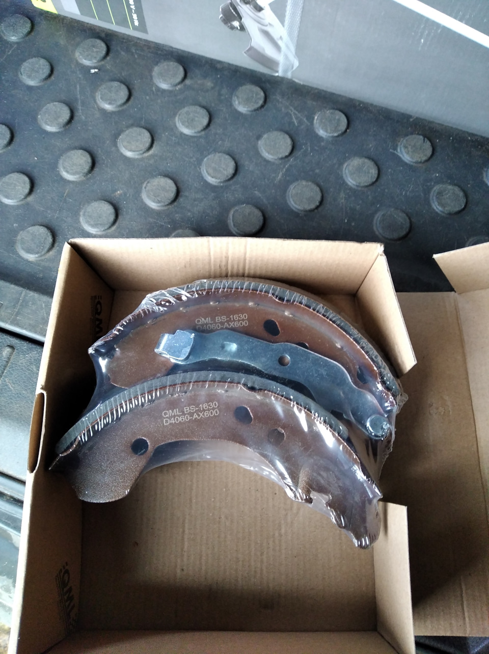 Умерла — Audi A4 B6 1 8 л 2001 года поломка Drive2