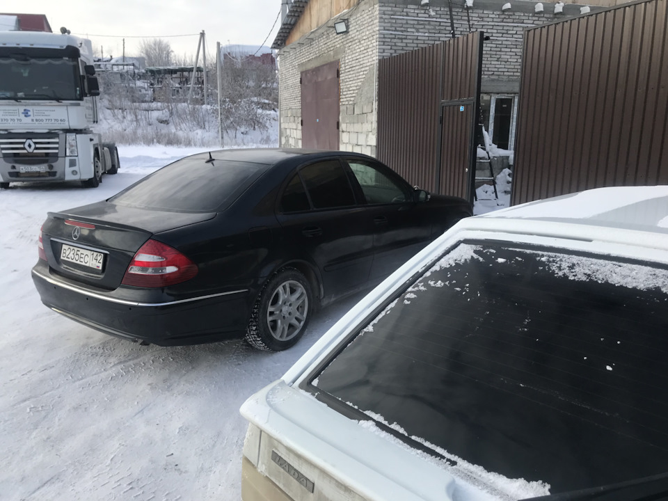 Отдал в химчистку 🧼 — Mercedes-Benz E-class (W211), 3,2 л., 2003 года ...
