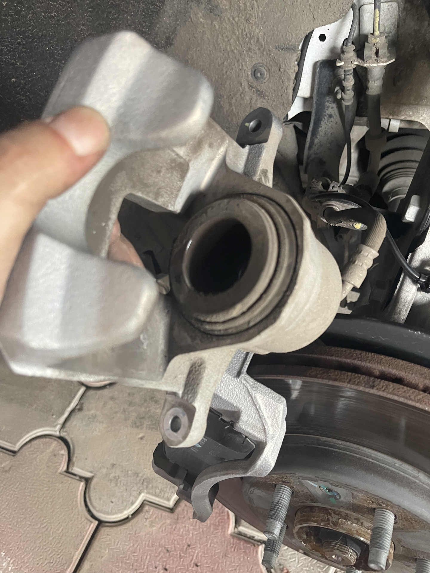 ️Запись № 222. Замена передних колодок (№ 23326280 GM) на Шевроле ...