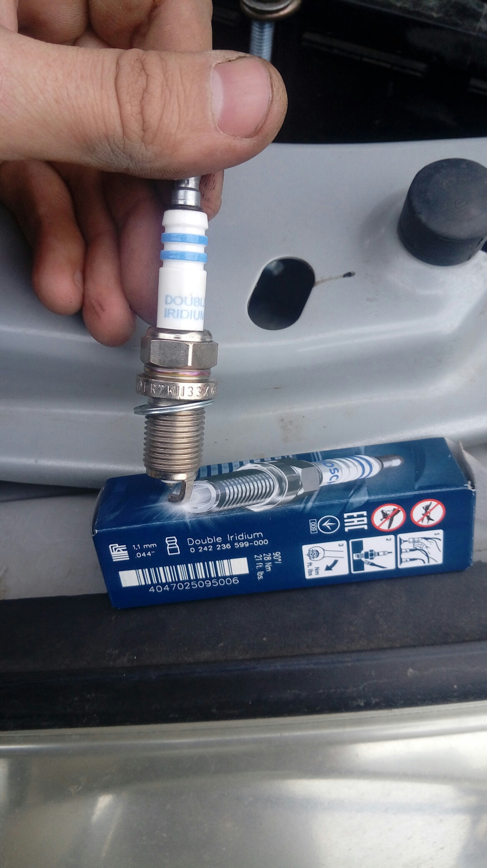 0242236599 Свеча зажигания BOSCH | Запчасти на DRIVE2