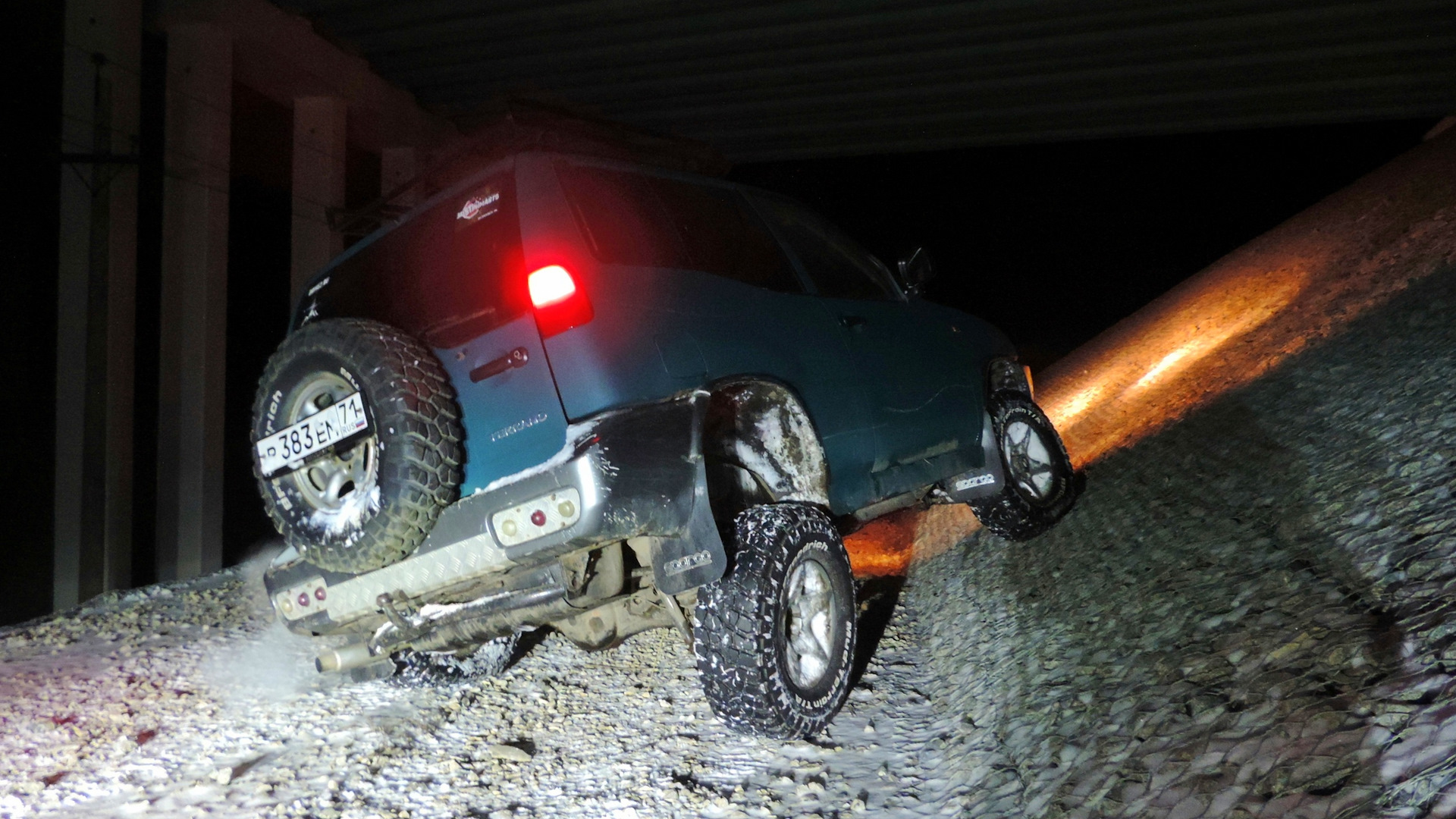 Nissan Terrano II 2.4 бензиновый 1994 | KA24E. 3D. на DRIVE2