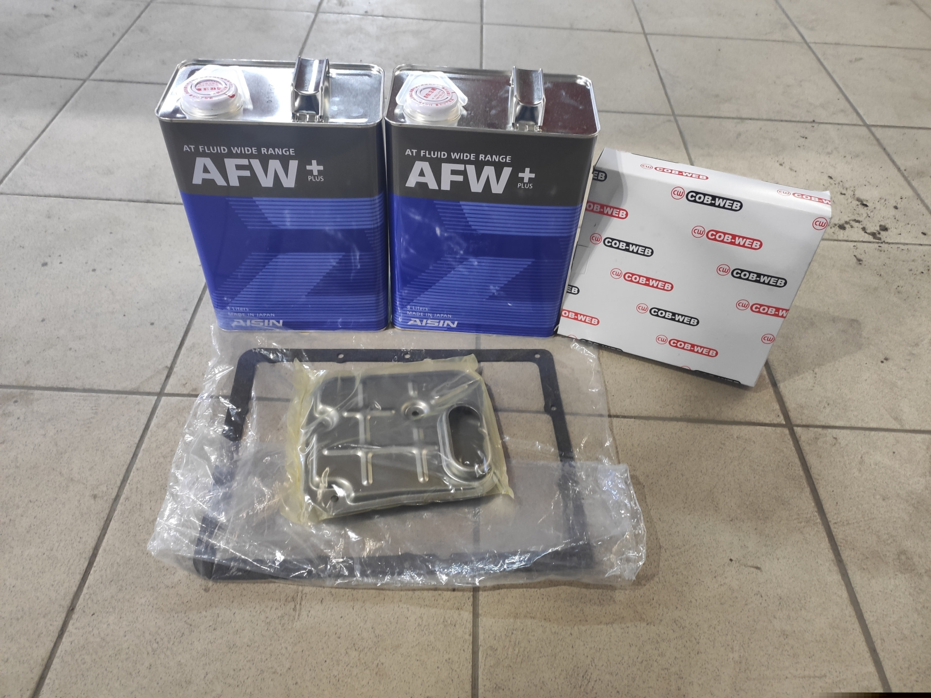 Новая решетка и вспышки — Ford Fiesta (Mk VI), 1,6 л., 2015 года ...