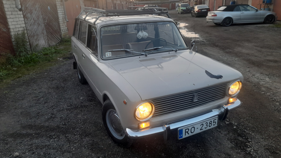 Lada 2102 1.3 бензиновый 1974 | 1300 Combi на DRIVE2