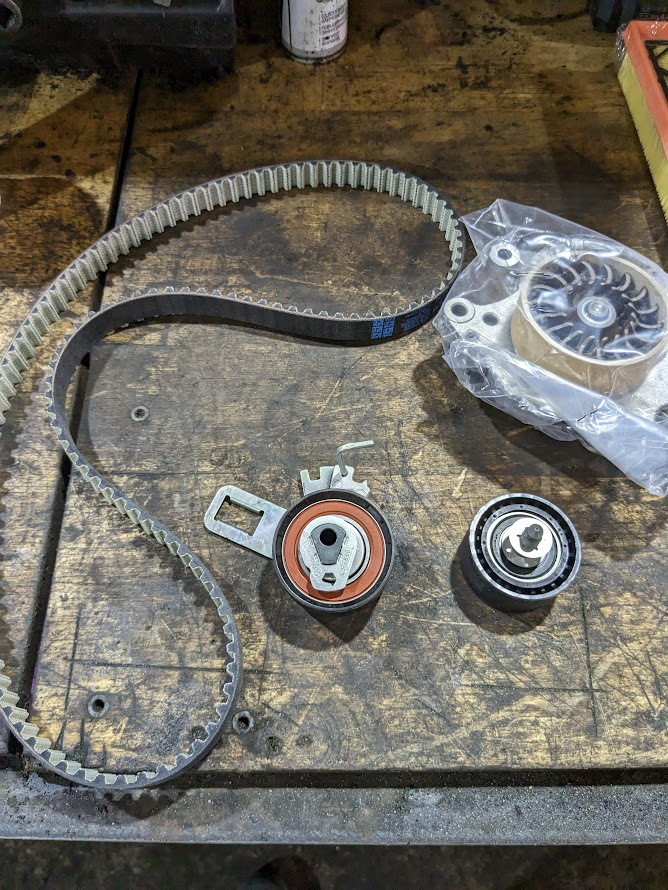 Замена ГРМ, воздушного фильтра + коды запчастей + фото работы — Ford ...