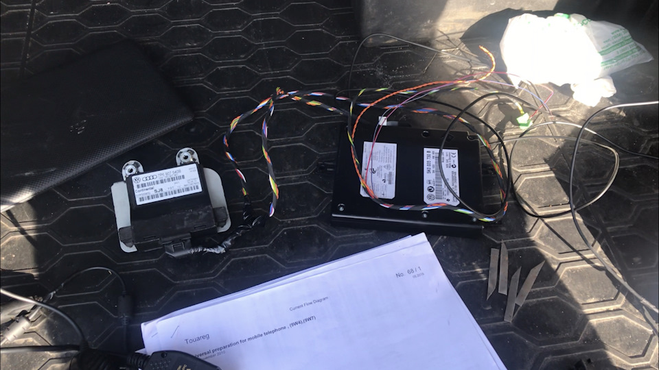 VW Touareg NF Установка Bluetooth RCD 550 — Volkswagen Touareg (2G), 3 ...