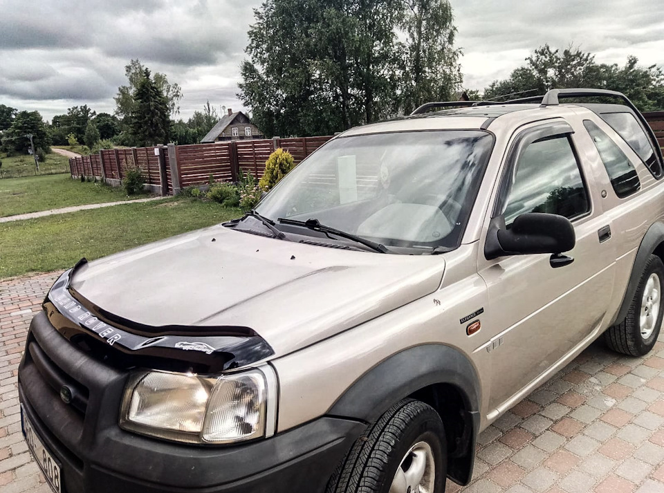 Мухобойка + ветровики, установка. — Land Rover Freelander Hard Top, 2 л ...