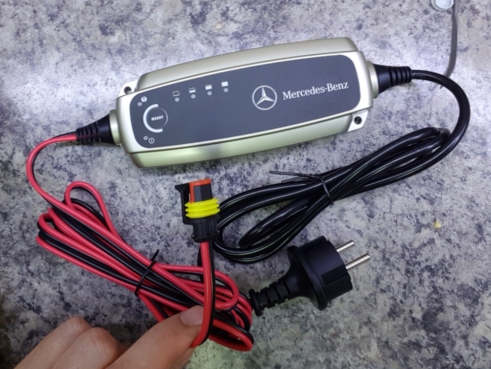 #102 Зарядное устройство A0009823021 Mercedes. CTEK. — Mercedes-Benz SL ...