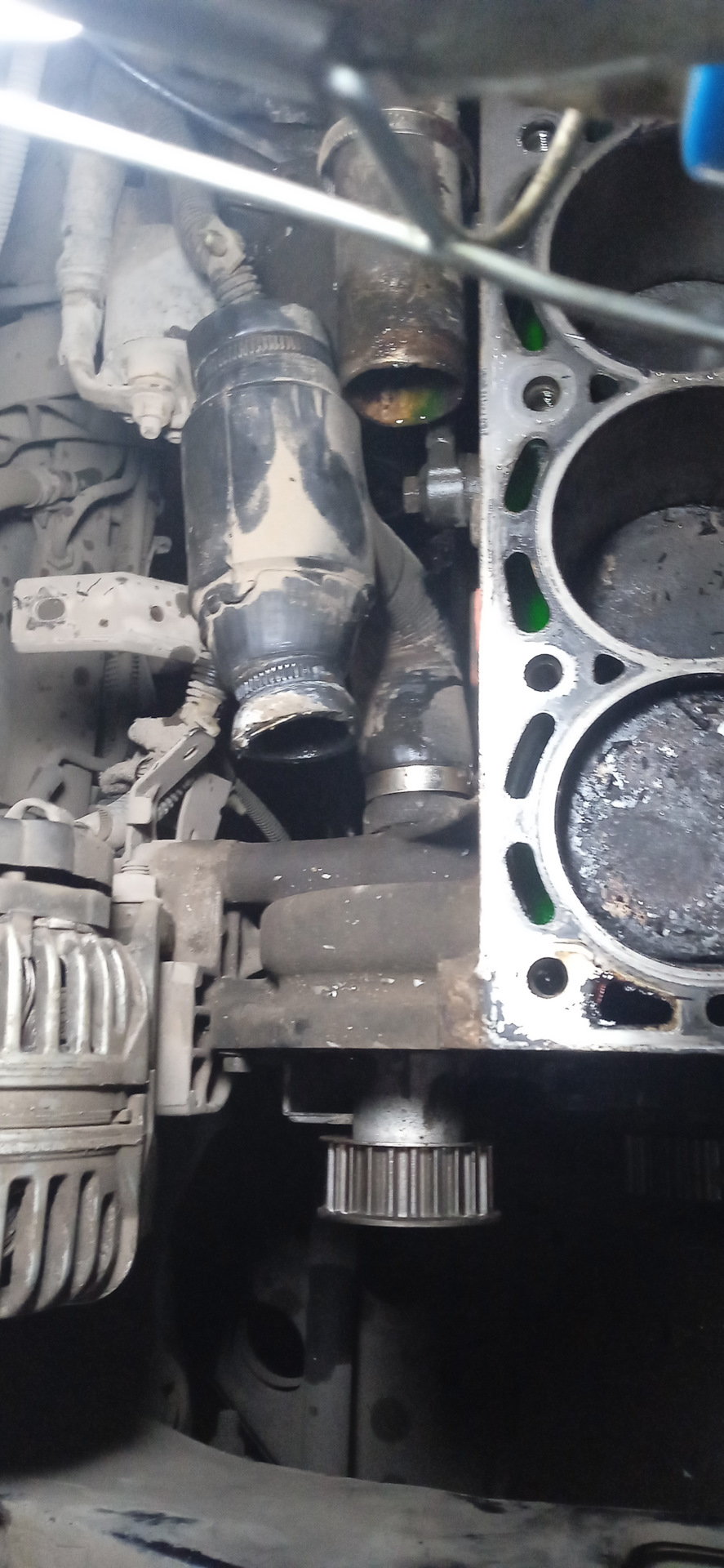 Обрыв ремня ГРМ. — Opel Zafira A, 1,8 л, 2002 года | визит на сервис ...