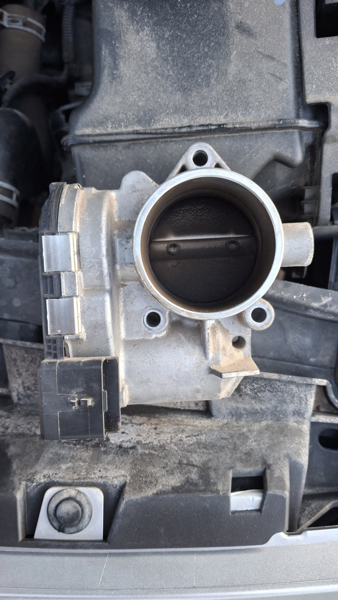 #10. Плавали обороты. Больше не плавают — Peugeot 408 (1G), 1,6 л, 2013 ...