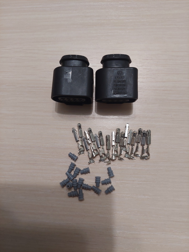 4H0973714 Корпус VAG | Запчасти на DRIVE2