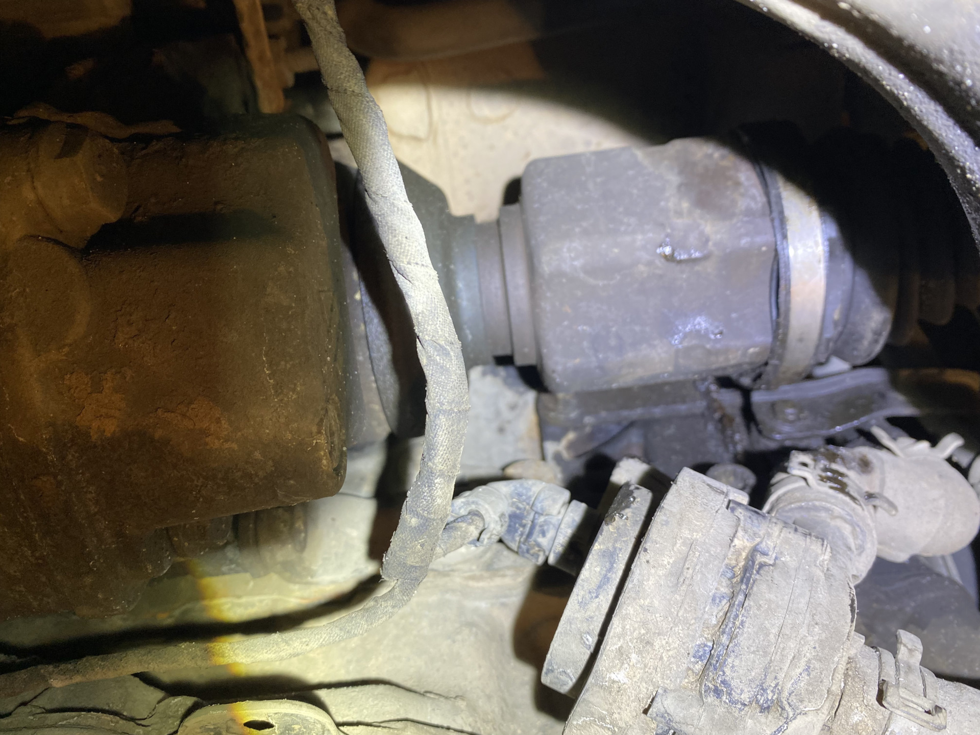 Замена ШРУС — Skoda Kodiaq (1G), 2 л, 2019 года | поломка | DRIVE2