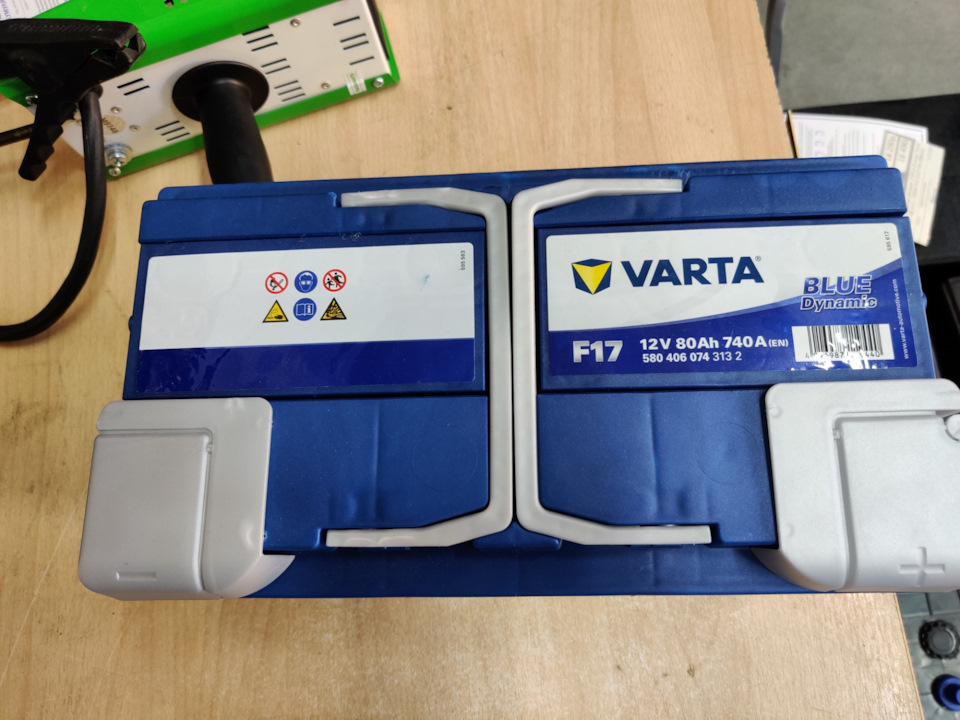 5804060743132 Аккумулятор автомобильный Varta Blue Dynamic F17 6СТ-80 VARTA | Запчасти на DRIVE2