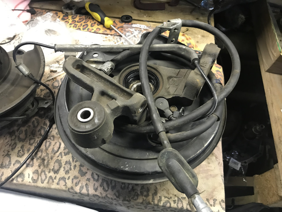 Замена задней подвески Forester SG5 — Subaru Forester (SG), 2 л, 2004 ...