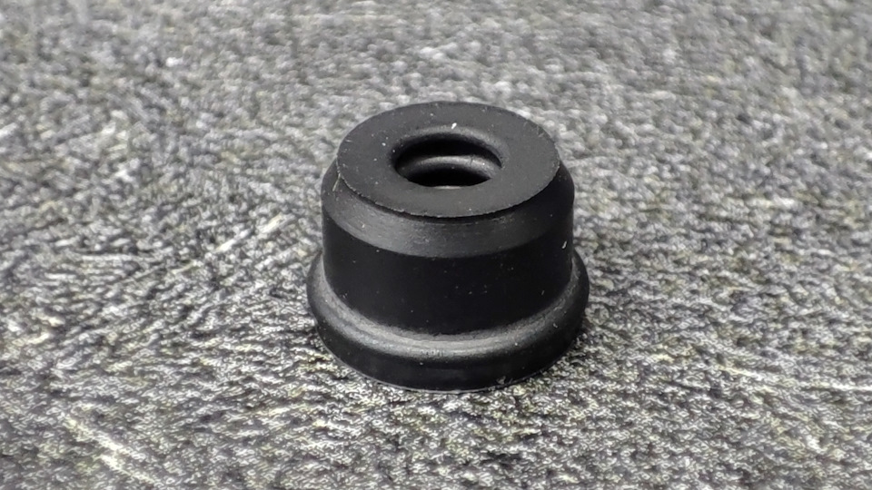 1430502 Штуцер трубки сцепления / Transit 06~ Ford | Запчасти на DRIVE2