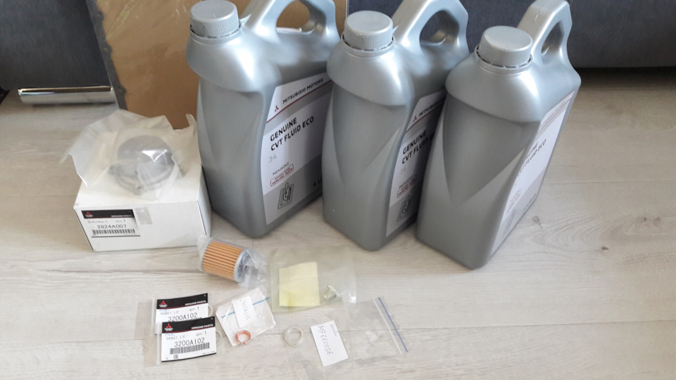 Замена масла в вариаторе — Mitsubishi Outlander (3G), 2 л, 2021 года ...