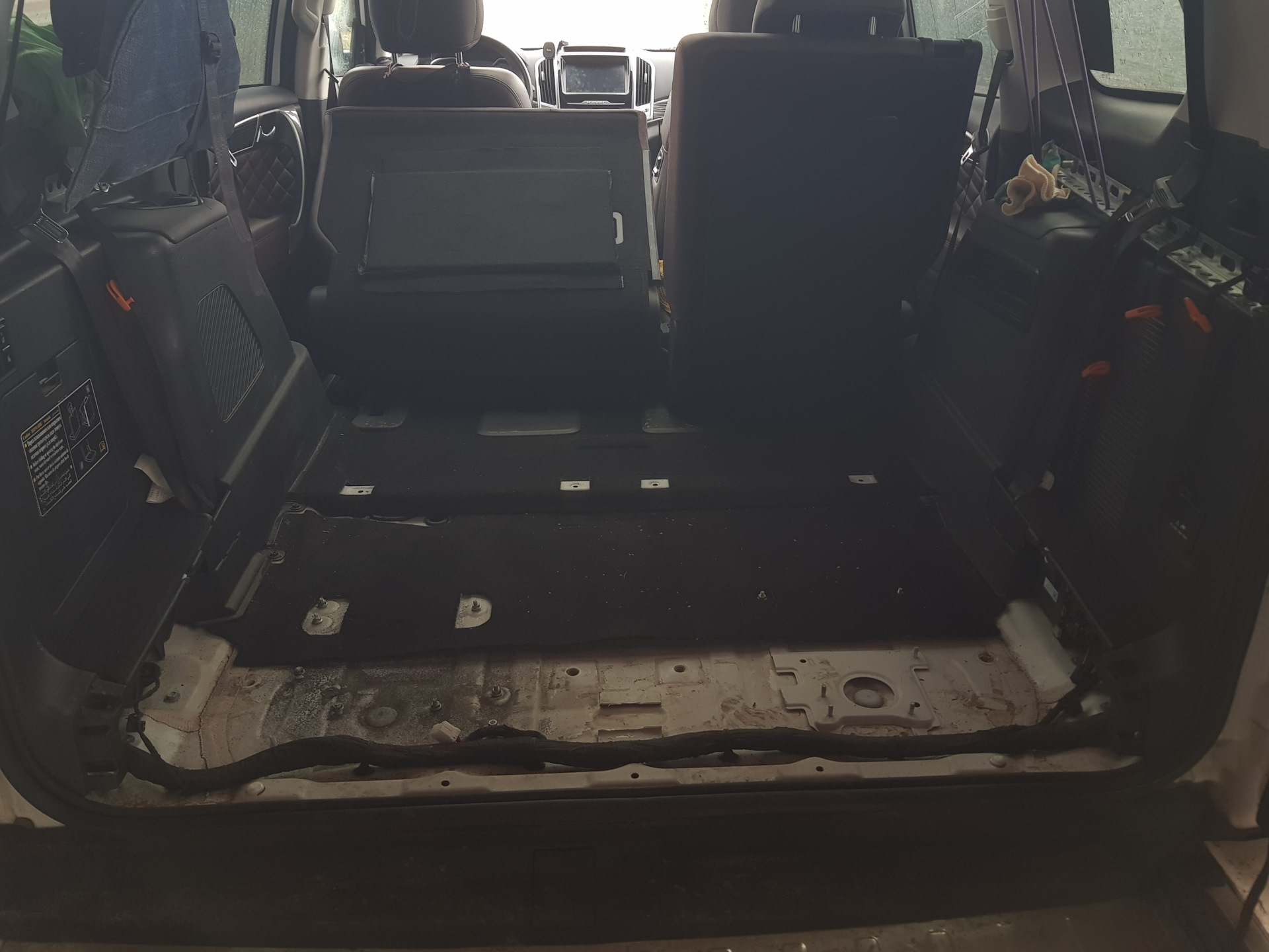 Спальник органайзер — Haval H9 (1G), 2 л, 2021 года | аксессуары | DRIVE2