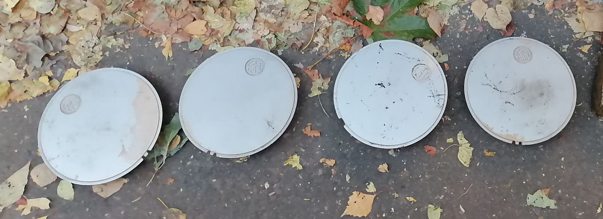 Как лучше отреставрировать пластиковые колпаки — Volkswagen Passat