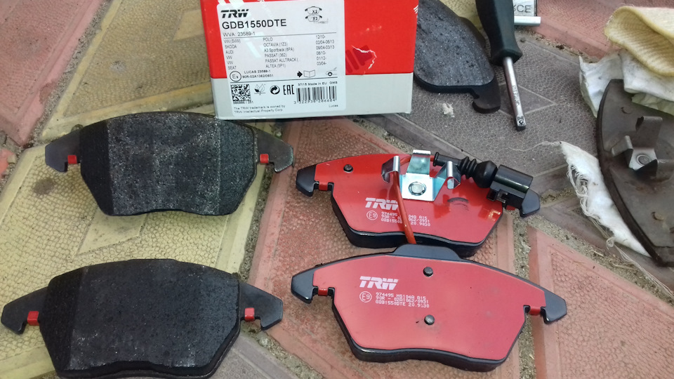 trw gdb1550dte или gdb1550 что купить — Skoda Rapid (1G), 1,4 л, 2014 ...