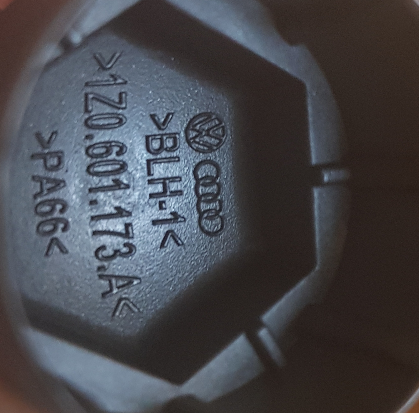 Секретные болты колесные и декор колпачки — Skoda Kodiaq, 1,4 л., 2018 ...